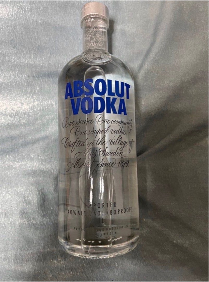 Brand new: Absolut vodka- 1 litre, Food & Drinks, Alcoholic Beverages ...