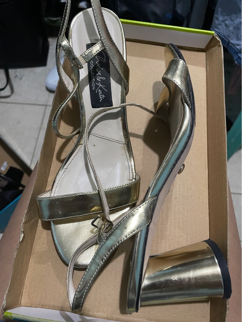 Charles and Keith block Heels, Women's Fashion, Footwear, Heels on ...