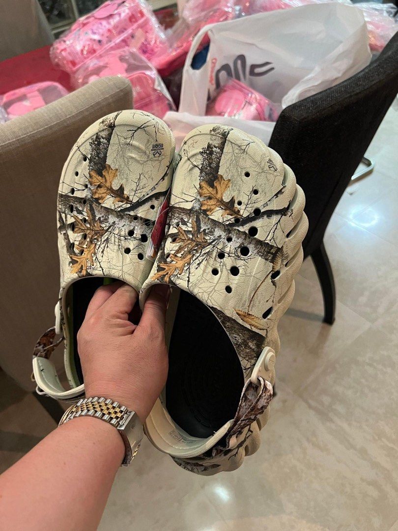 Crocs Echo Clog - Real Tree Stucco, Men's Fashion, Footwear, Slippers & Slides on Carousell
