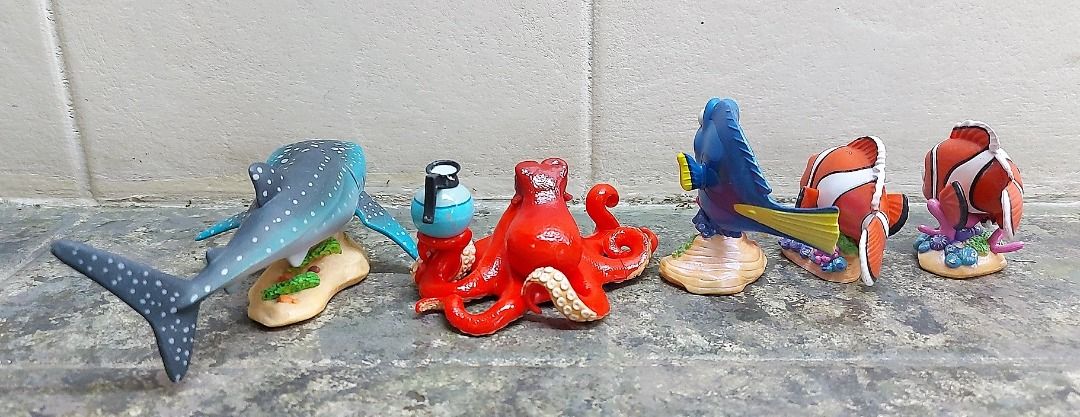 Authentic Disney Store Exclusive FINDING DORY PVC Figure Set, Hobbies ...