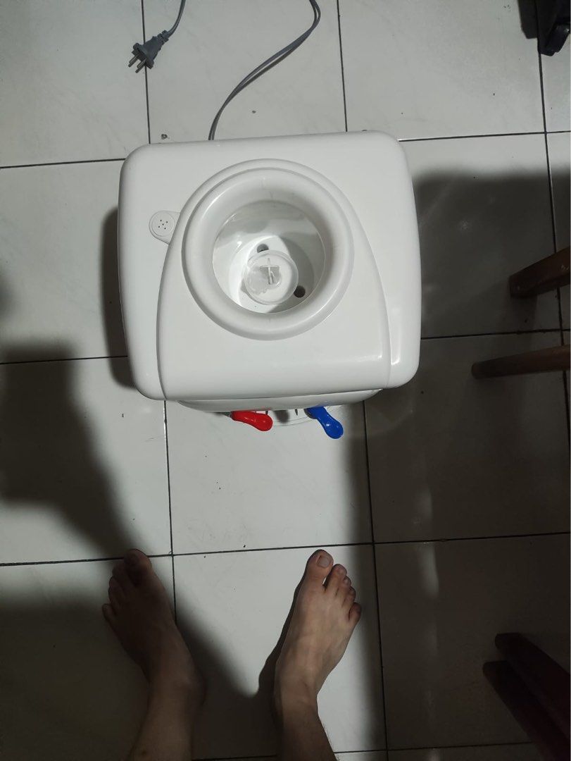 Dispenser miyako baru, Perabotan Rumah di Carousell