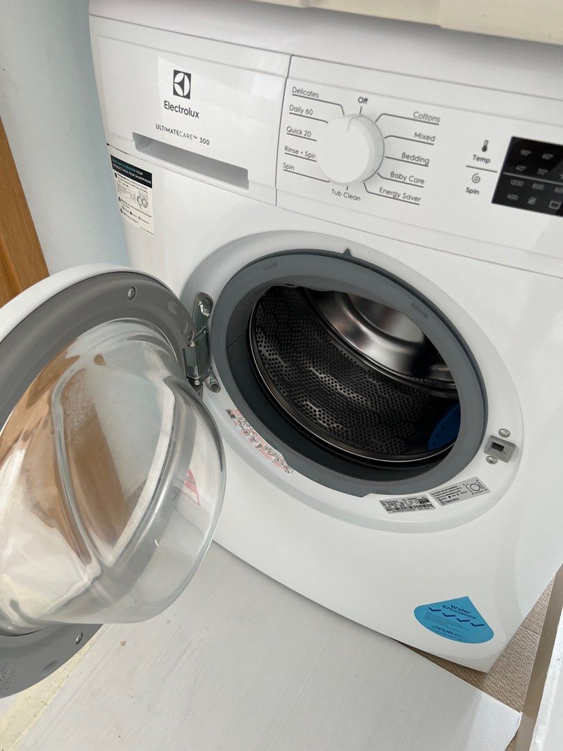Electrolux Ultimate Care 300, TV & Home Appliances, Washing Machines ...