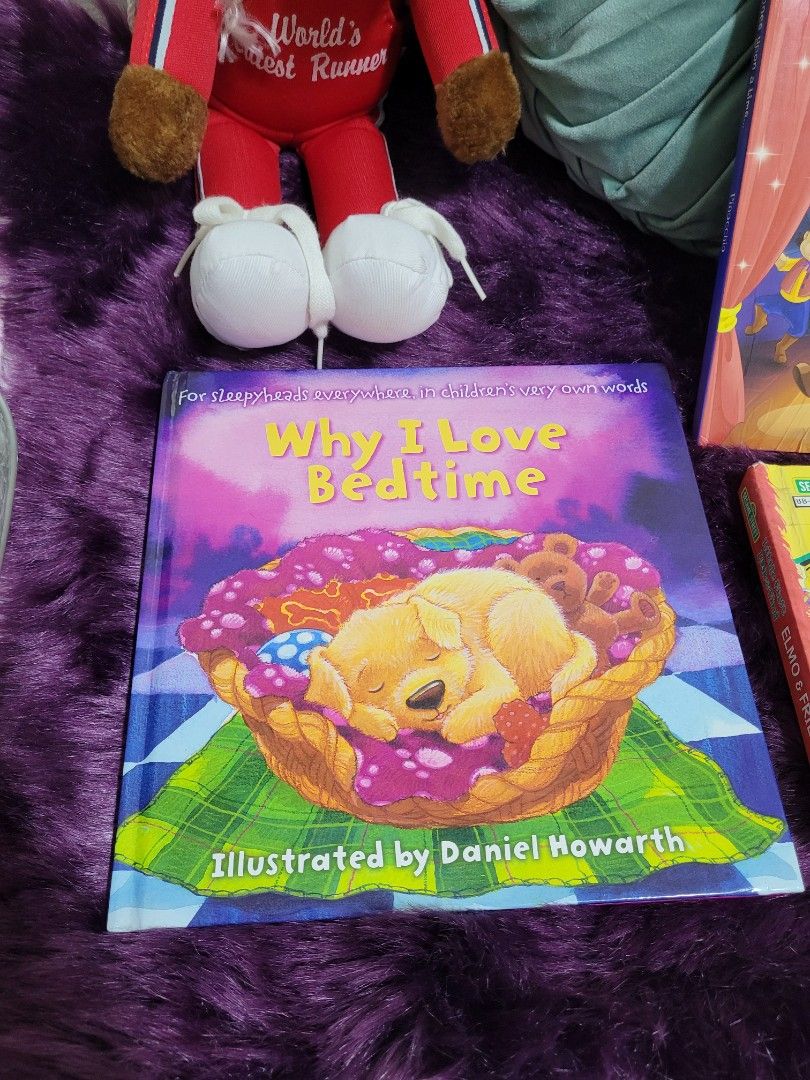 Elmo and friends, Pinocchio, why I love bedtime, Hobbies & Toys, Books ...