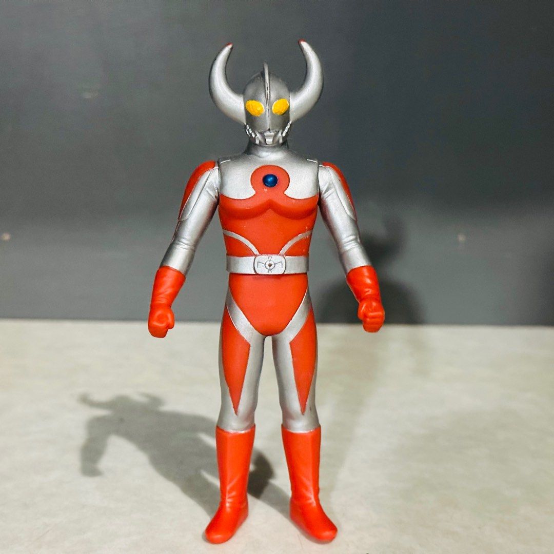 FATHER OF ULTRA - Bandai Ultraman Ultra Hero Series 23 PVC Figure on ...