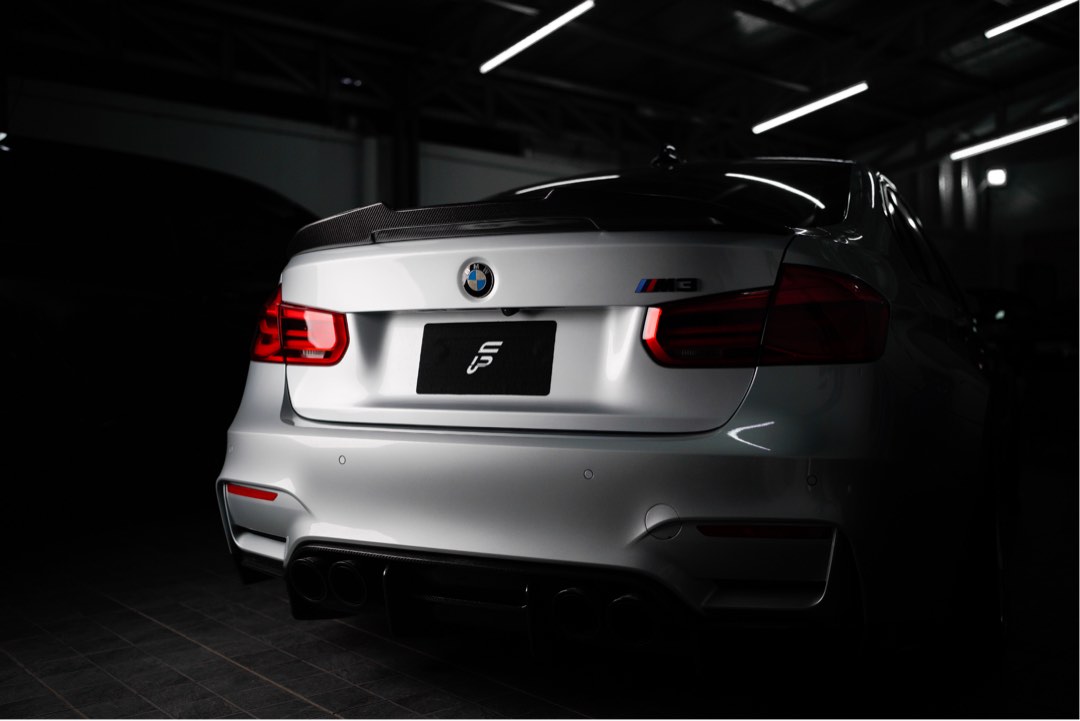 Frameless Car License Plate Holder, Car Accessories, Car Plates on ...