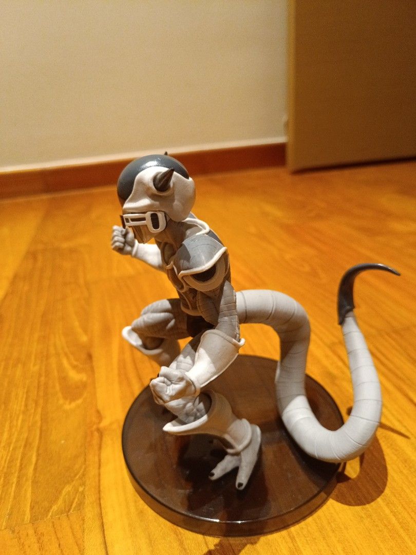 Grey Frieza figure, Hobbies & Toys, Memorabilia & Collectibles, Fan ...