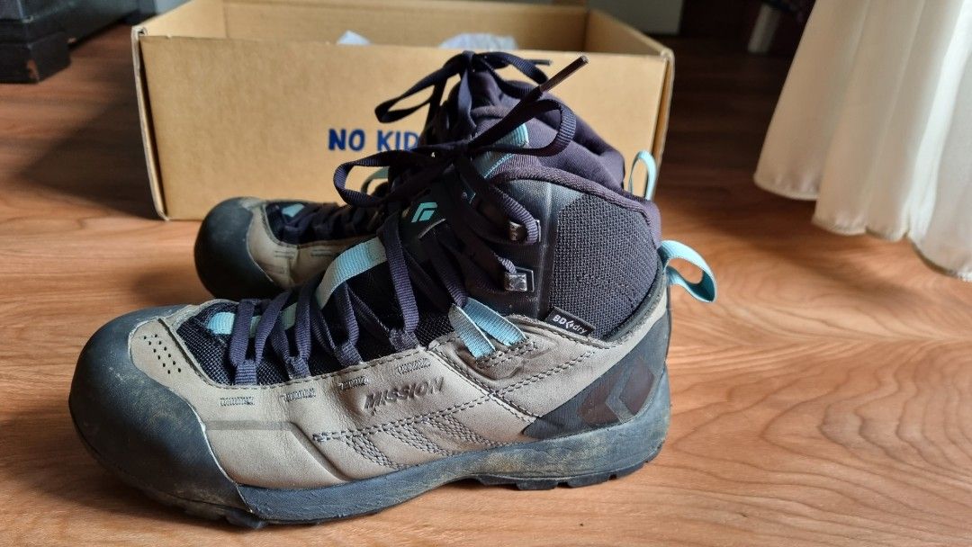 Hiking Boots Black Diamond Mission Leather Mid WP Approach Shoes ...