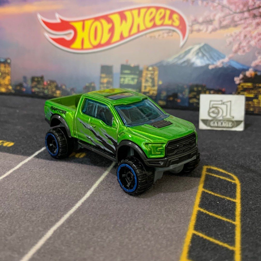 Hot Wheels ‘17 Ford F-150 Raptor loose revert, Hobbies & Toys, Toys ...