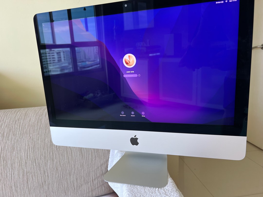 iMac Retina 4k 21.5inch Late 2015, Computers & Tech, Desktops on Carousell