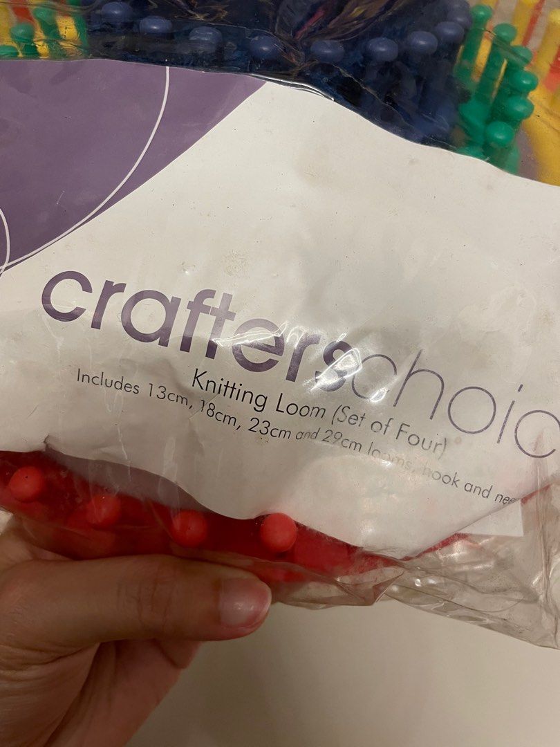 Knitting Loom Set Round Circle Yarn Crochet Craft Scars Hat, Hobbies ...