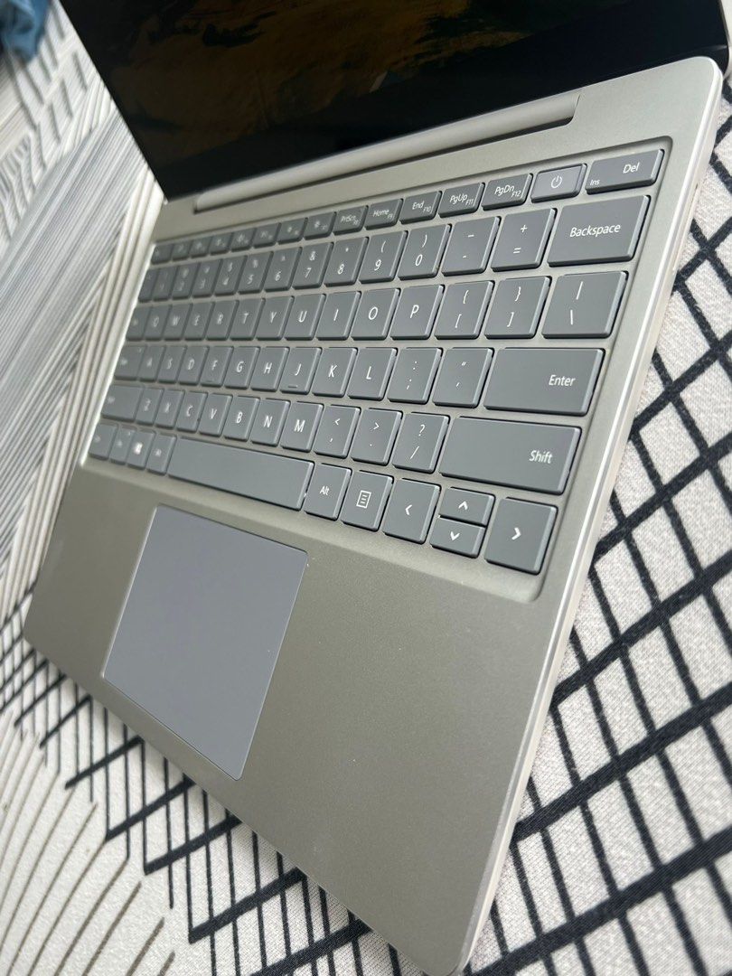like-new Microsoft Surface Laptop Go | 10th Gen Intel core i5 Processor ...