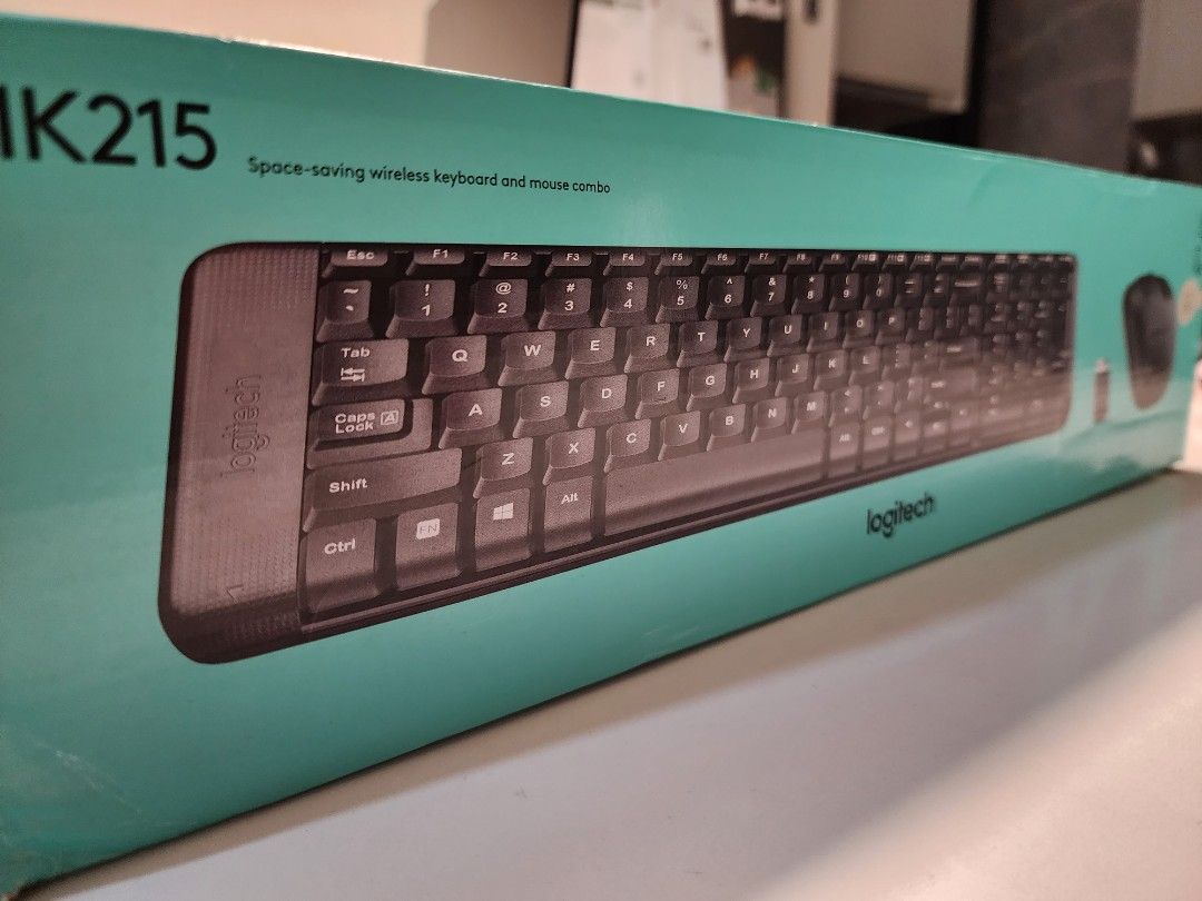 Logitech Mk215 Wireless Keyboard And Mouse Combo Computers And Tech Parts And Accessories