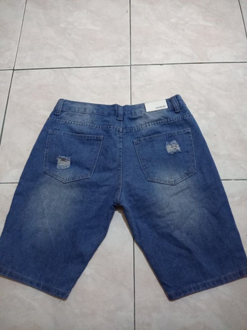 MAONG TOKONG SHORT, Women's Fashion, Bottoms, Shorts on Carousell