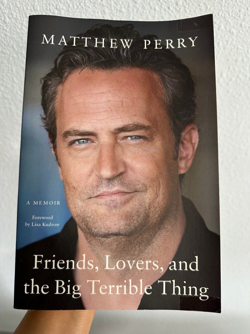 Matthew Perry (Friends), Hobbies & Toys, Books & Magazines, Fiction ...