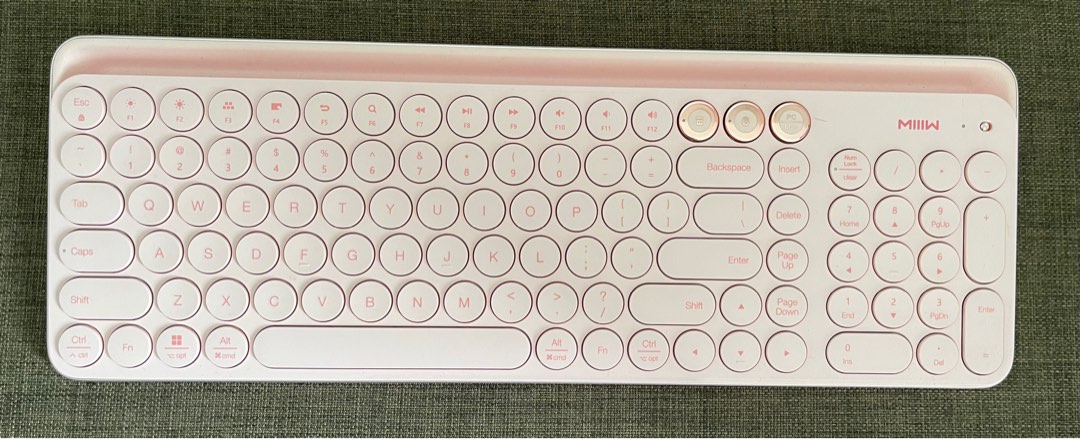 Miiw Keyboard Dual Usb And Bluetooth Computers And Tech Parts And Accessories Computer Keyboard