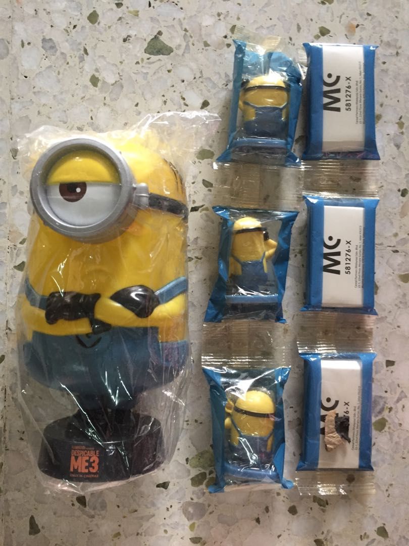 Minions Drink Water Figure Cup & Minifigure Bobble Head w Stencils Fun ...
