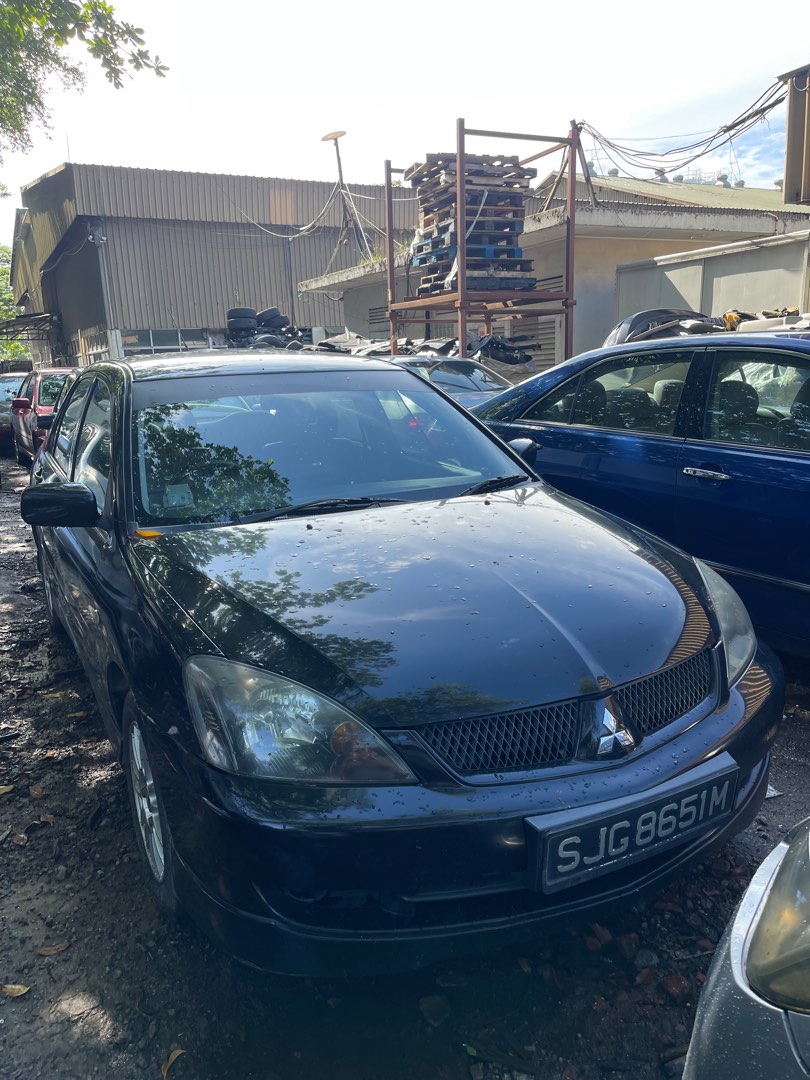 Mitsubishi lancer cs3 1.6- nice seats and parts, Car Accessories ...
