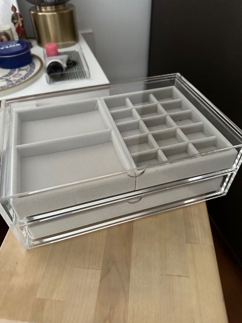 Muji Jewellery Box, Women's Fashion, Jewelry & Organisers, Accessory ...