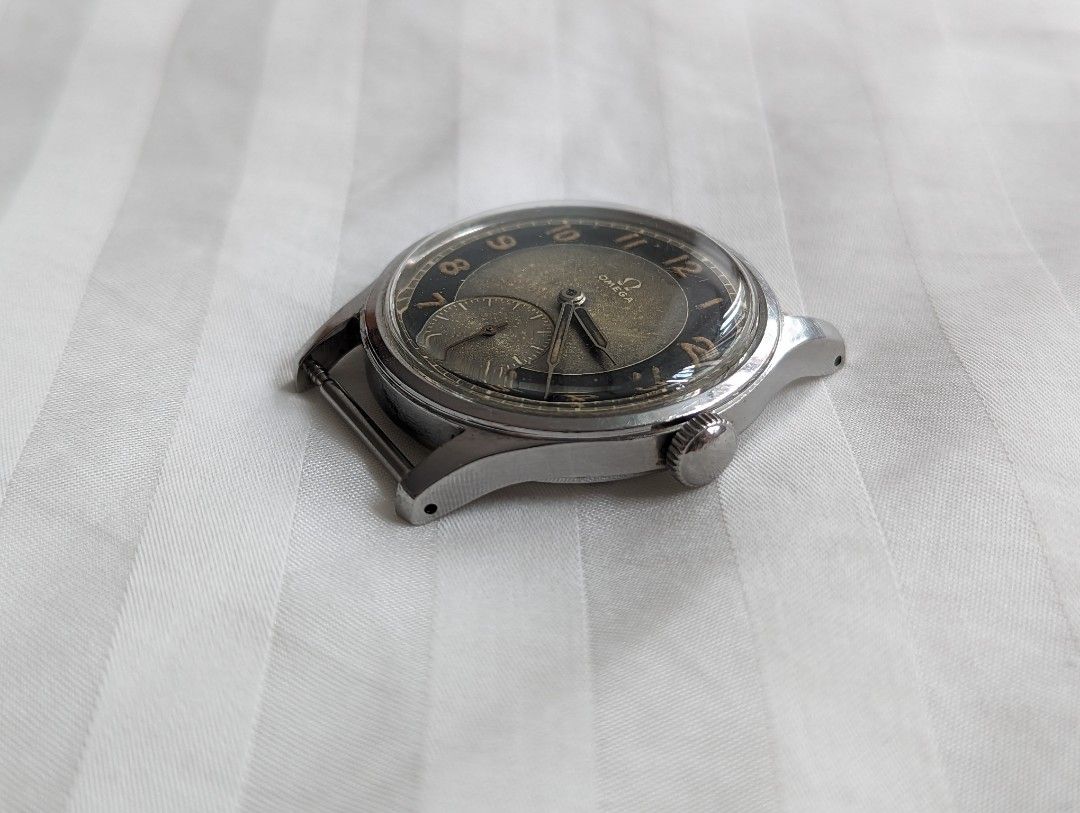 Omega Suveran 2400-4 30T2, Luxury, Watches on Carousell