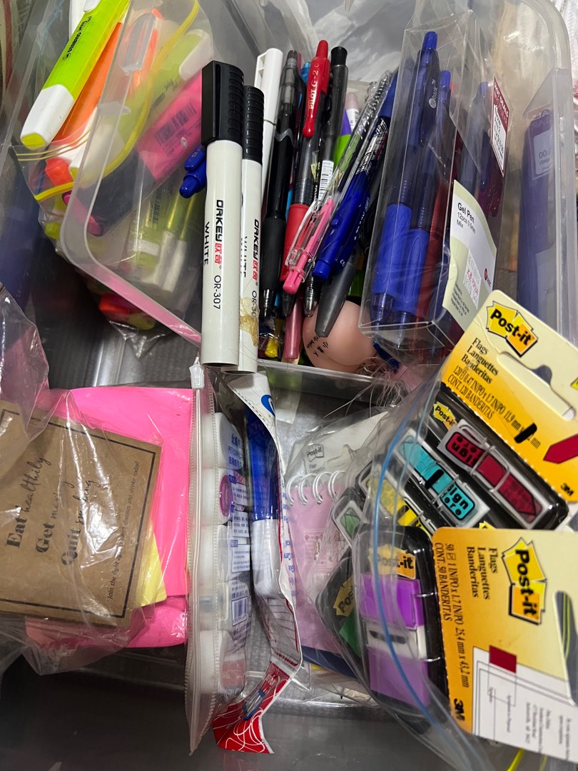 Pens, highlighters, sticky notes, markers, post its, flags, whiteboard ...