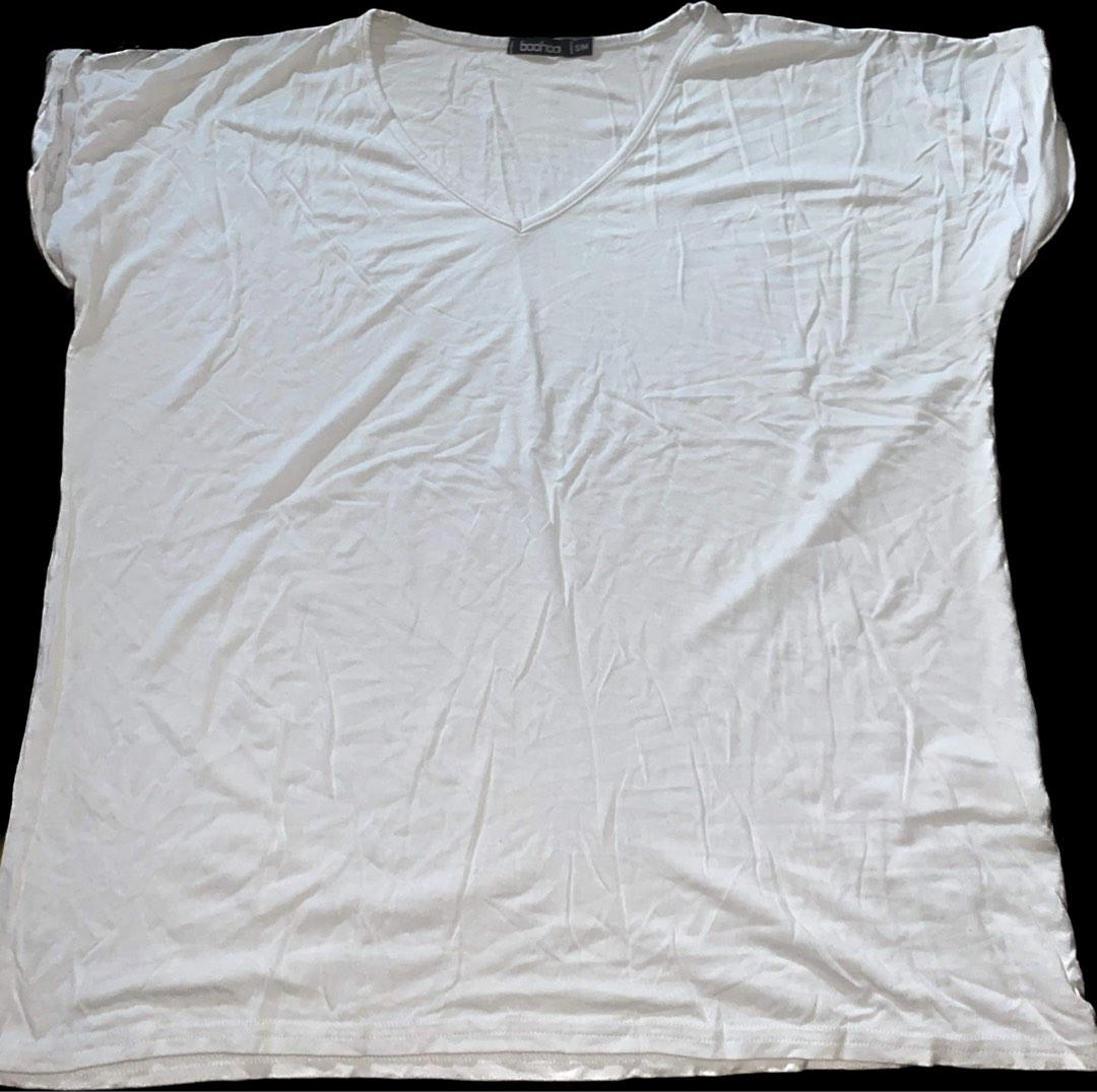 Plain White Top Folded Sleeves Style, Women's Fashion, Tops, Blouses on ...