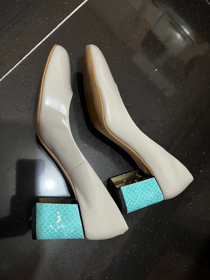 Changeable nude pump shoes, Women's Fashion, Footwear, Heels on Carousell