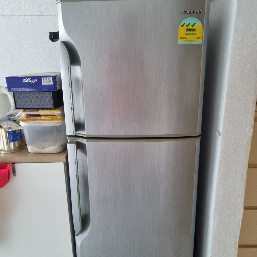 Samsung 197L Fridge, TV & Home Appliances, Kitchen Appliances ...
