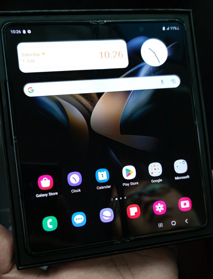 Samsung fold Z4, Mobile Phones & Gadgets, Mobile Phones, Android Phones ...