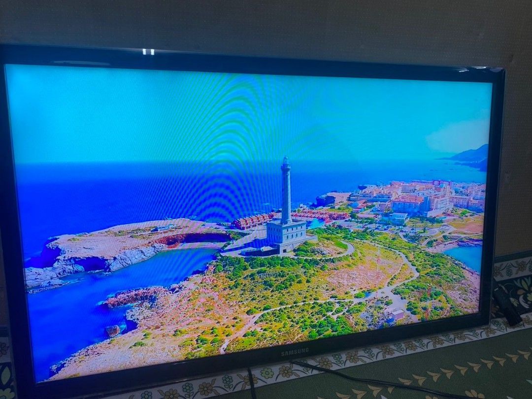 Samsung led 40 inch, TV & Home Appliances, TV & Entertainment, TV on ...
