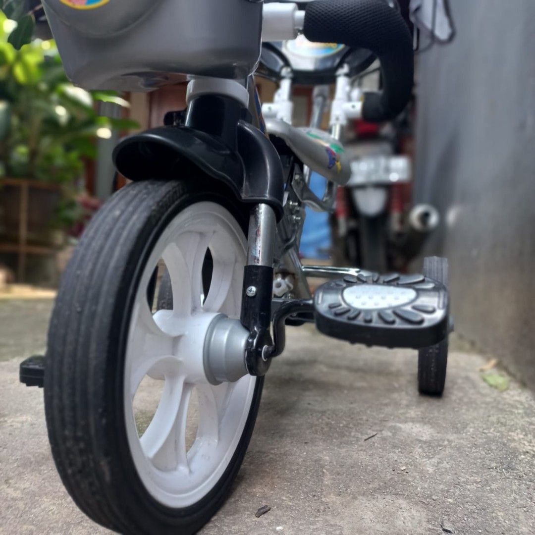 Sepeda Family Roda 3 F919H T, Olah Raga, Sepeda di Carousell