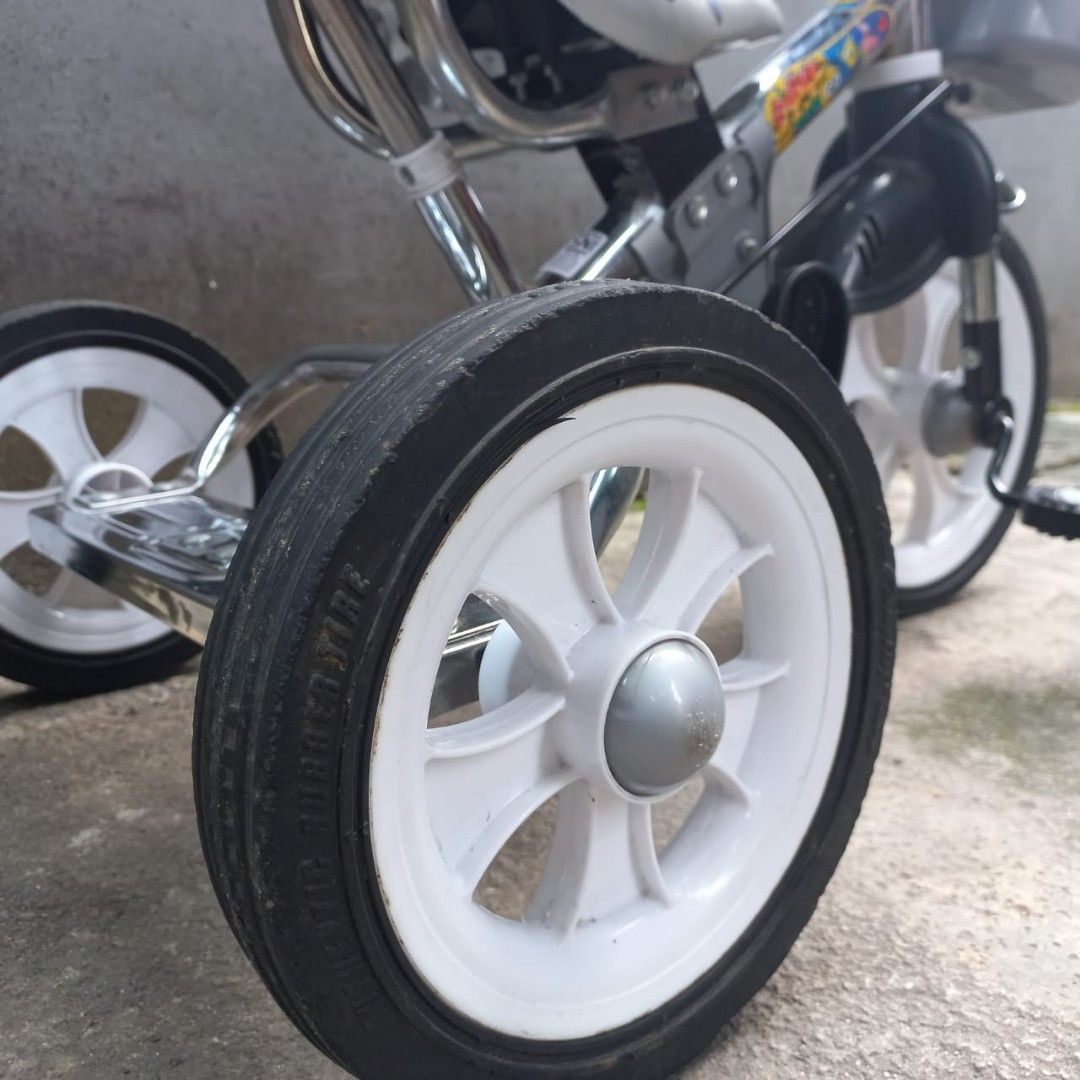 Sepeda Family Roda 3 F919H T, Olah Raga, Sepeda di Carousell