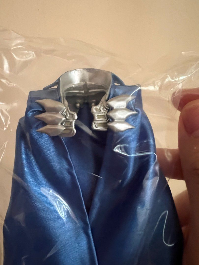 SHF SH FIGUARTS ULTRAMAN ZERO MANTLE (CUSTOM 3RD PARTY), Hobbies & Toys ...
