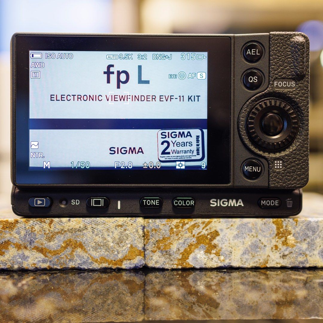 Sigma FP L Electronic Viewfinder EVF-11 Kit + 45mm F2.8 DG DN, Photography, Cameras on Carousell