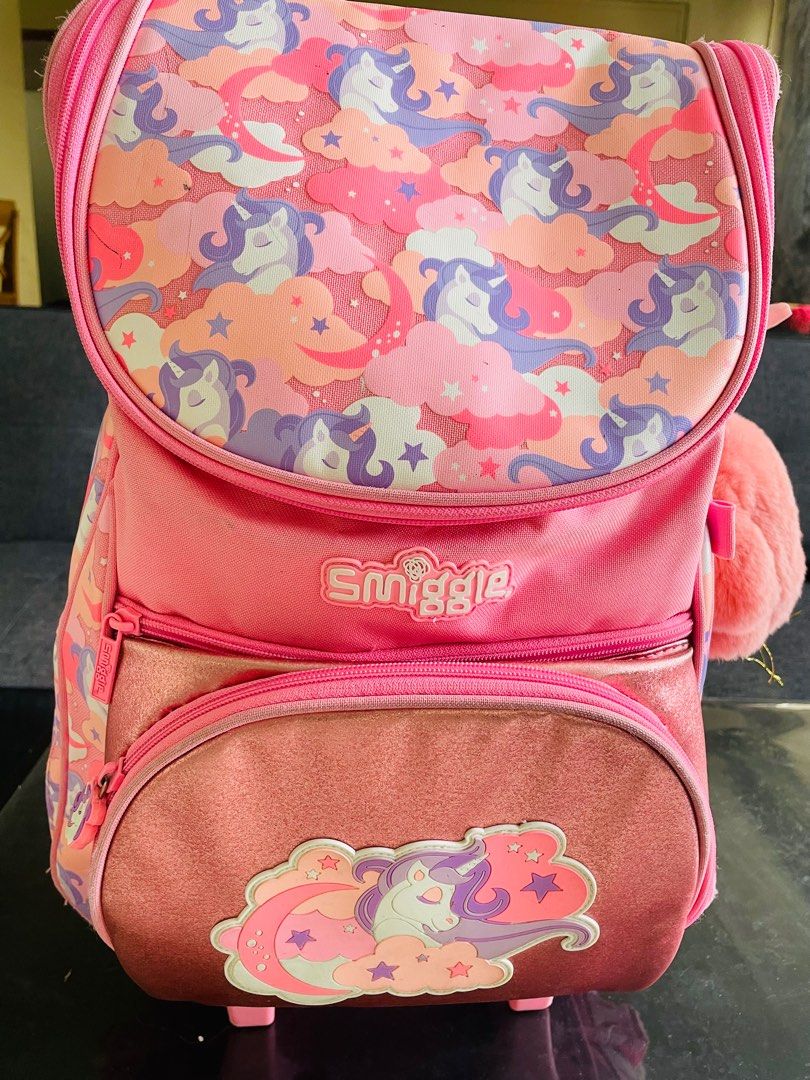 Smiggle New School bag 40$( Recently brought), Hobbies & Toys ...