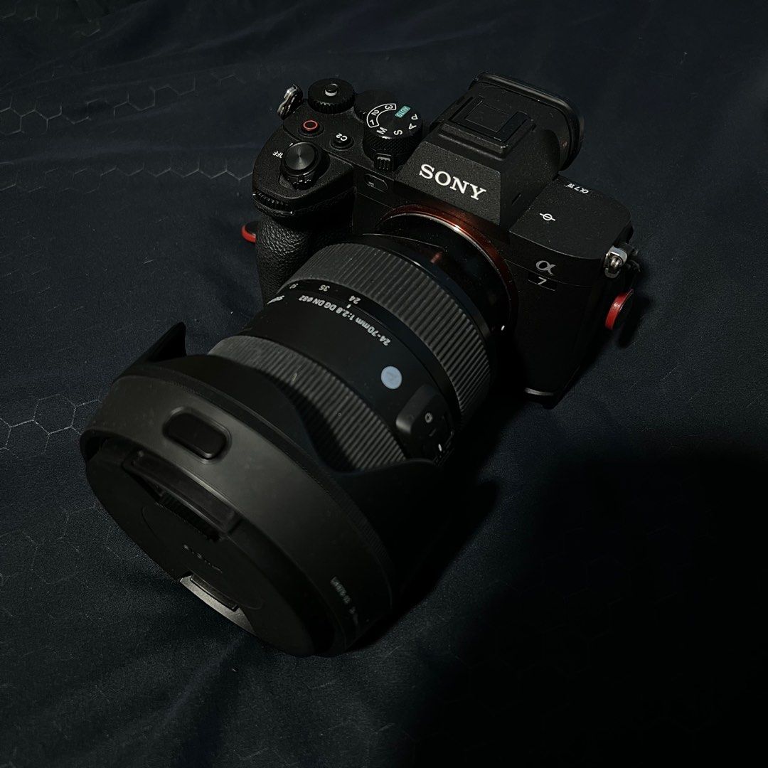 Sony A7IV Kit & Sigma 24-70mm F2.8 DG DN Art, Photography, Cameras on ...