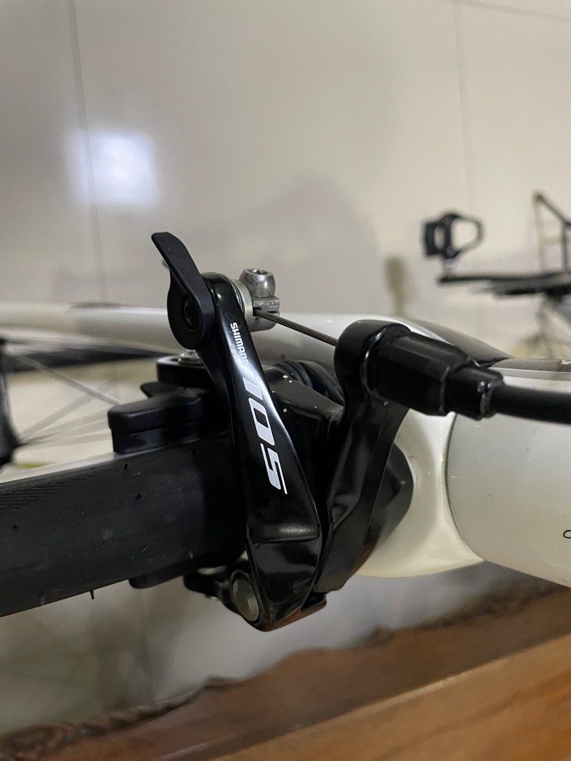 Specialized Roubaix Full Carbon Road Bike, Sports Equipment, Bicycles ...