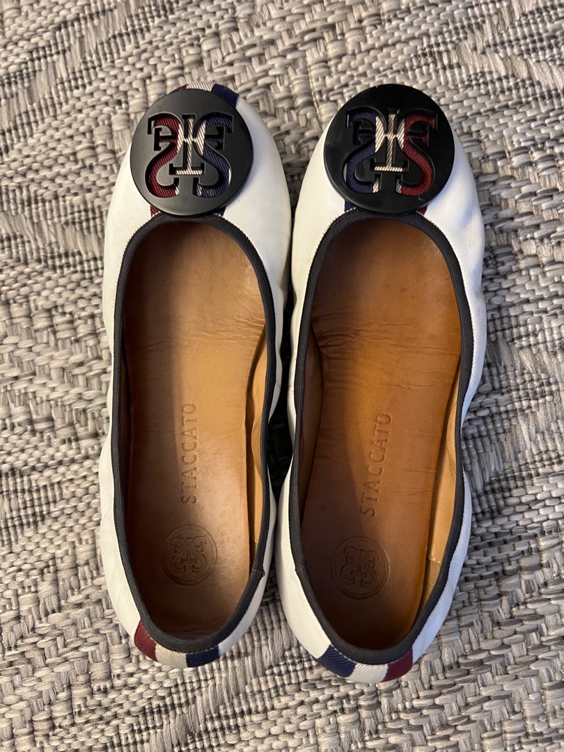 Staccato shoes, Women's Fashion, Footwear, Flats on Carousell
