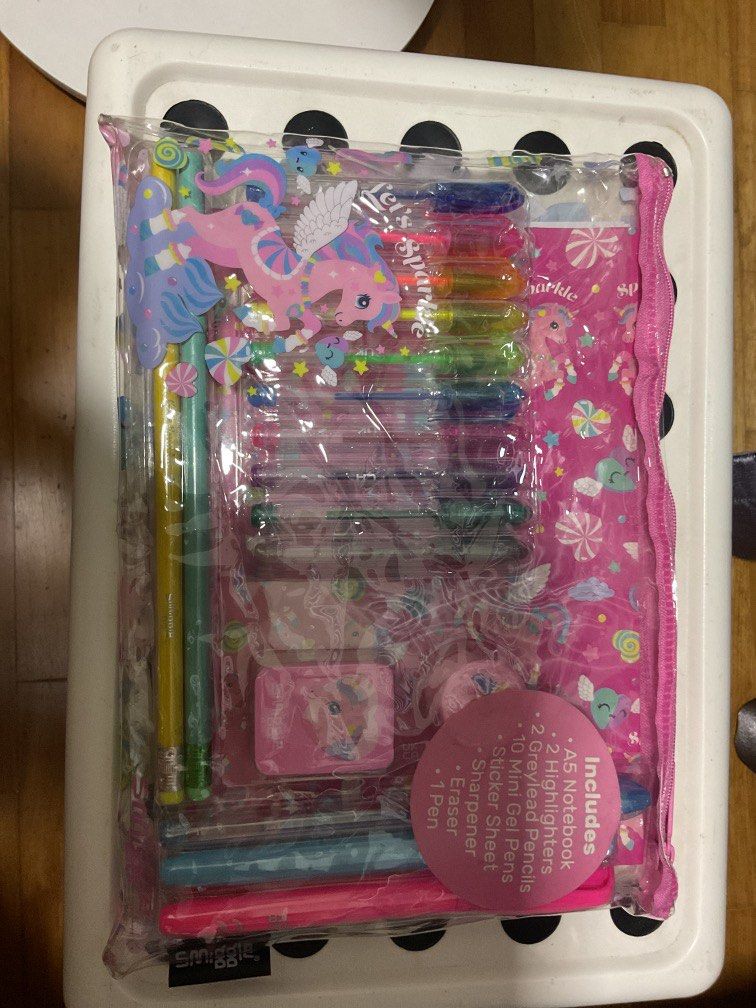 Stationery Set from Smiggle, Hobbies & Toys, Stationery & Craft ...
