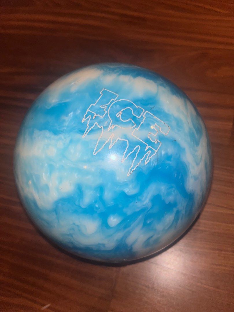 Storm ICE Blue-White Bowling Ball 14 Pound, Sports Equipment, Sports ...