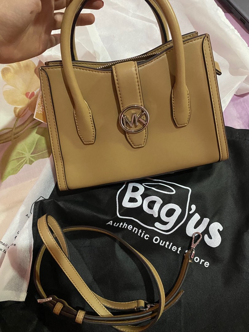 Tas MK original gabby small satchel, Barang Mewah, Tas & Dompet di Carousell