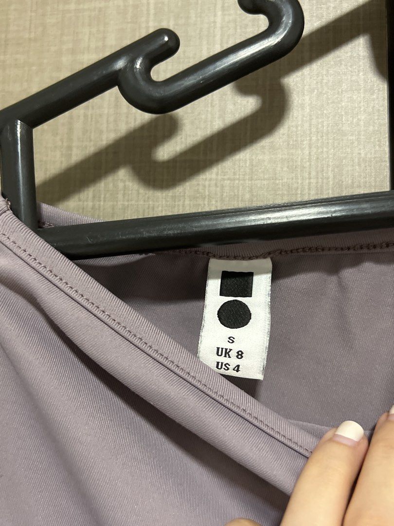 TEM Purple Toga, Women's Fashion, Tops, Sleeveless on Carousell