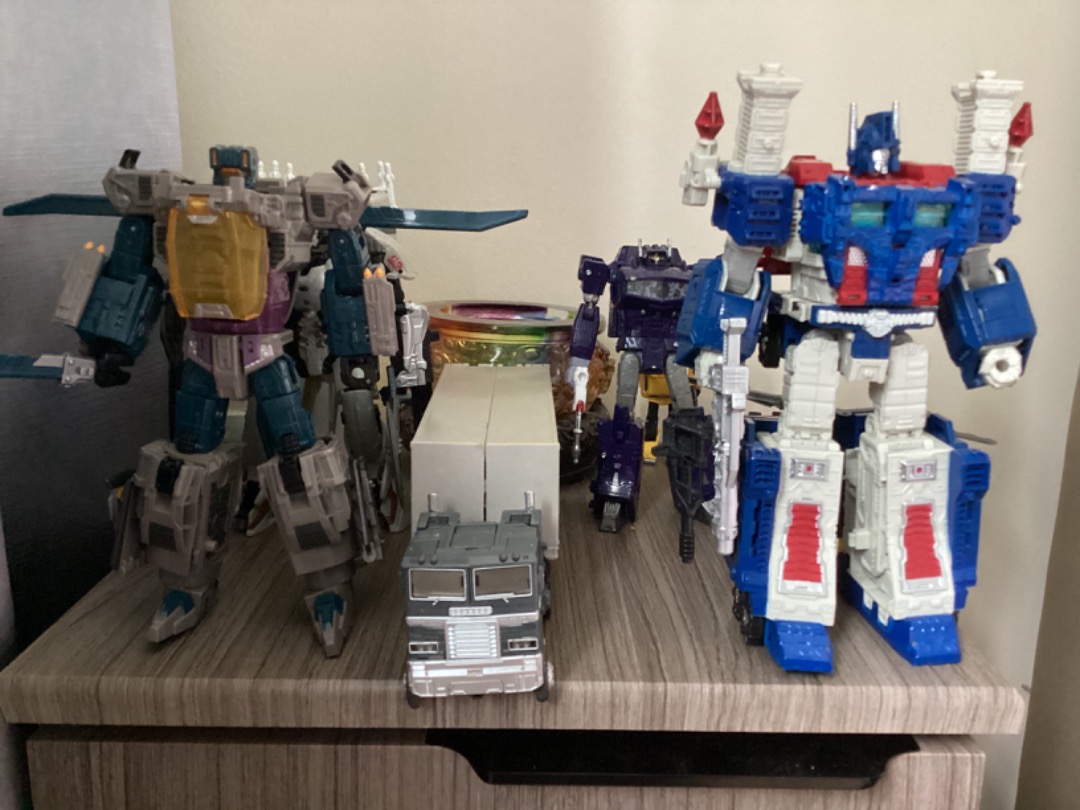 Transformers lot 3, Hobbies & Toys, Toys & Games on Carousell