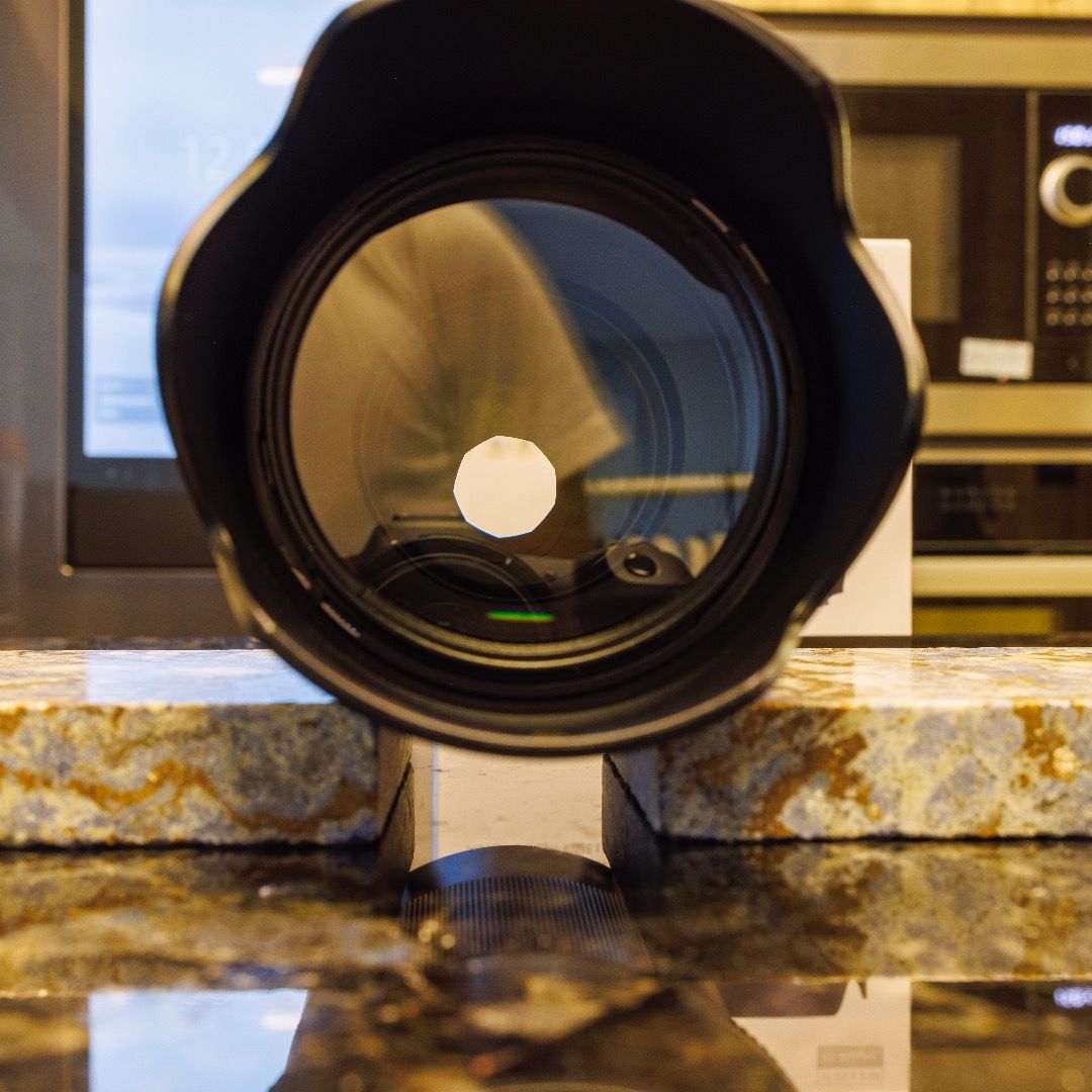 Viltrox RF 85mm F1.8 STM, Photography, Lens & Kits on Carousell