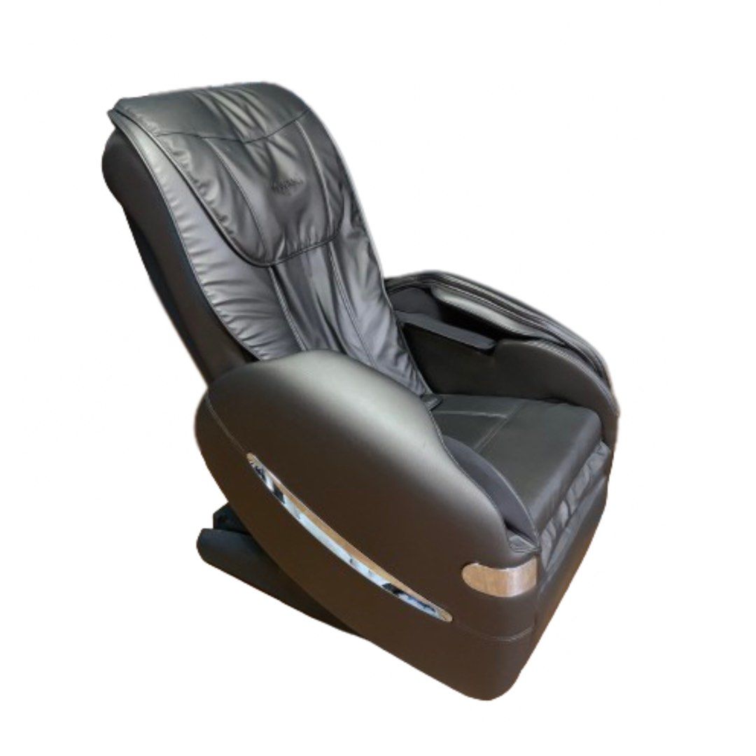 WAKI MASSAGE CHAIR WITH FREEBIES on Carousell