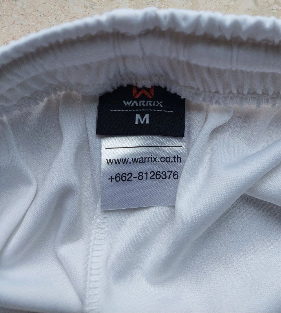 Warrix White Shorts, Men's Fashion, Bottoms, Shorts on Carousell