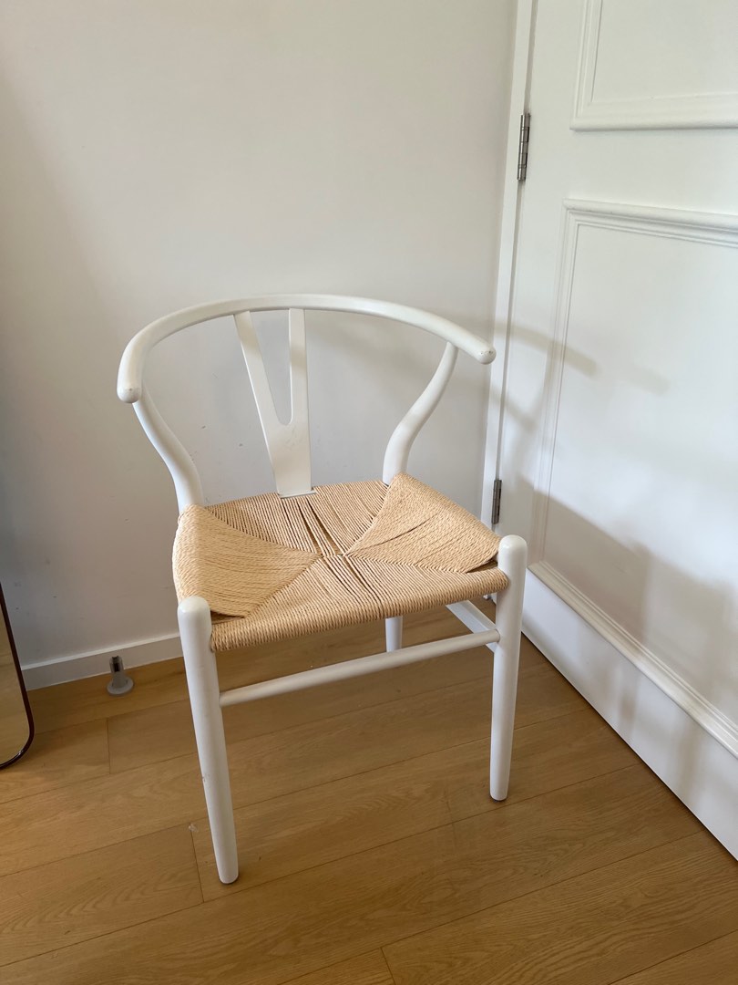 Wishbone Chair - Hans Wegner replica, 傢俬＆家居, 傢俬, 椅子 - Carousell