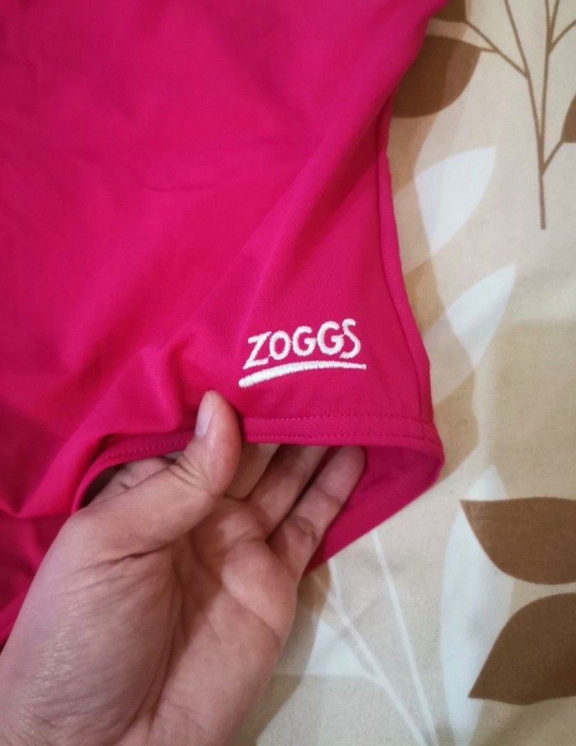 Zoggs Swimsuit, Women's Fashion, Swimwear, Bikinis & Swimsuits on Carousell