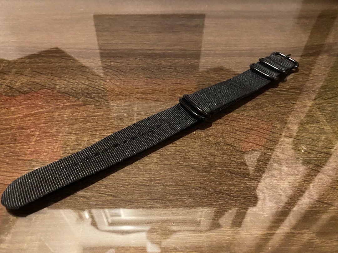 24mm Nato Strap, Men's Fashion, Watches & Accessories, Watches on Carousell