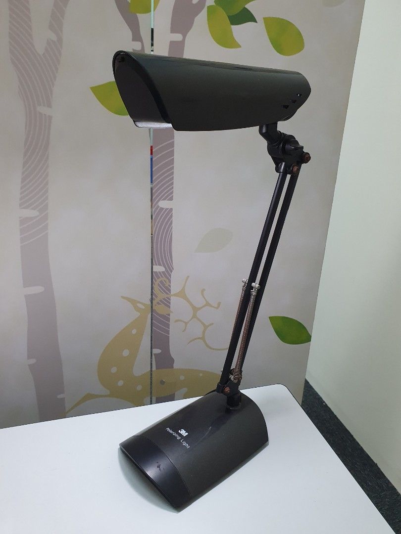 3M Polarizing Table Light with LED light bulb, Furniture & Home Living ...