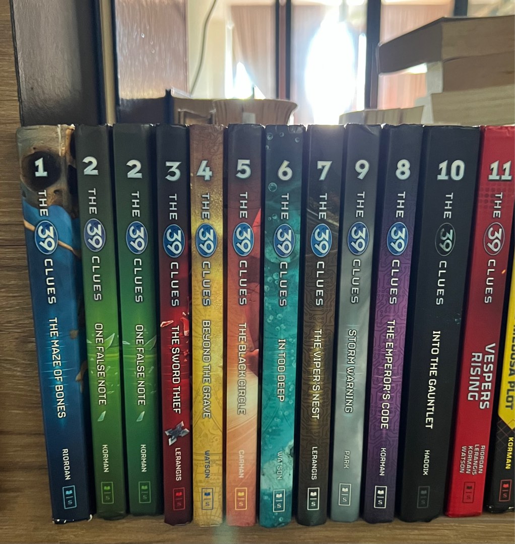[Full set] 39 clues Books 1-10, Hobbies & Toys, Books & Magazines ...